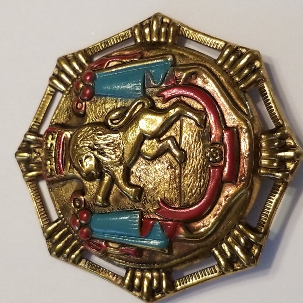 Vintage Lion Crown Coat Of Arms Heraldic Pins - Gem
